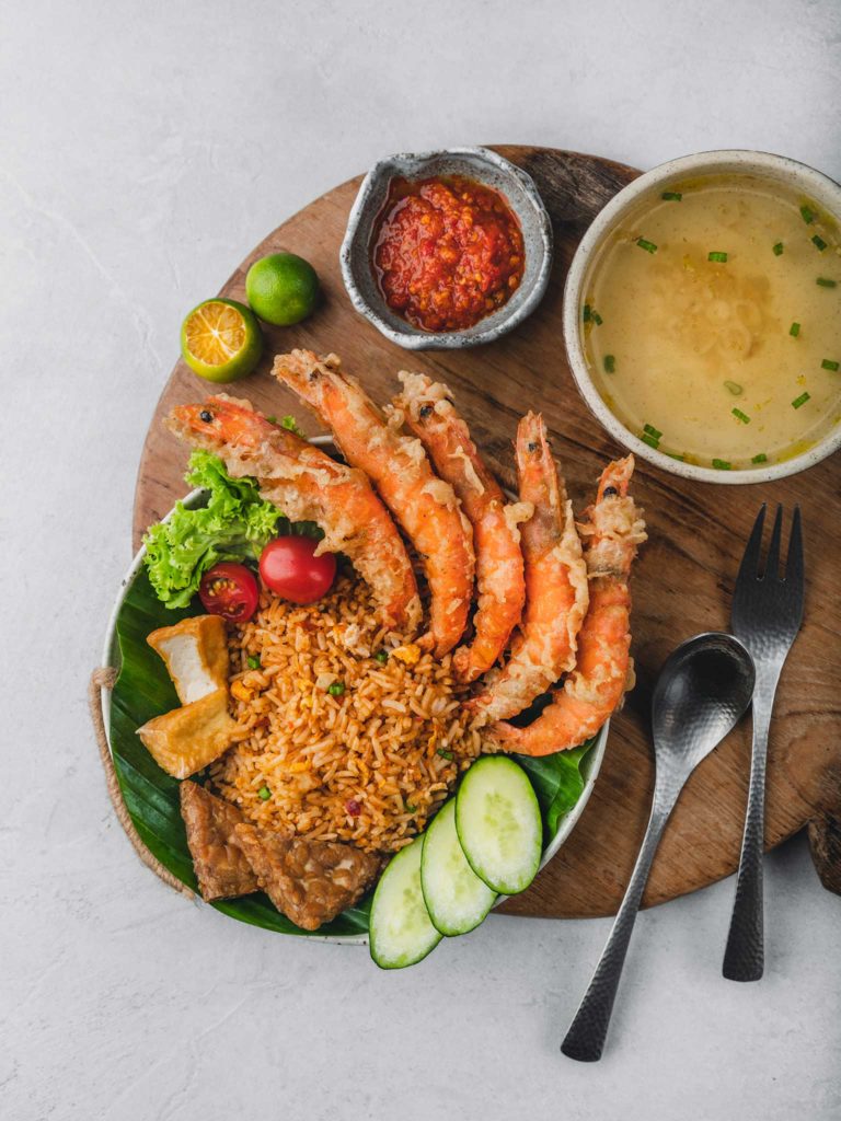 Nasi Goreng Udang Penyet / Smashed Fried Prawn Fried Rice | Zoul's Corner
